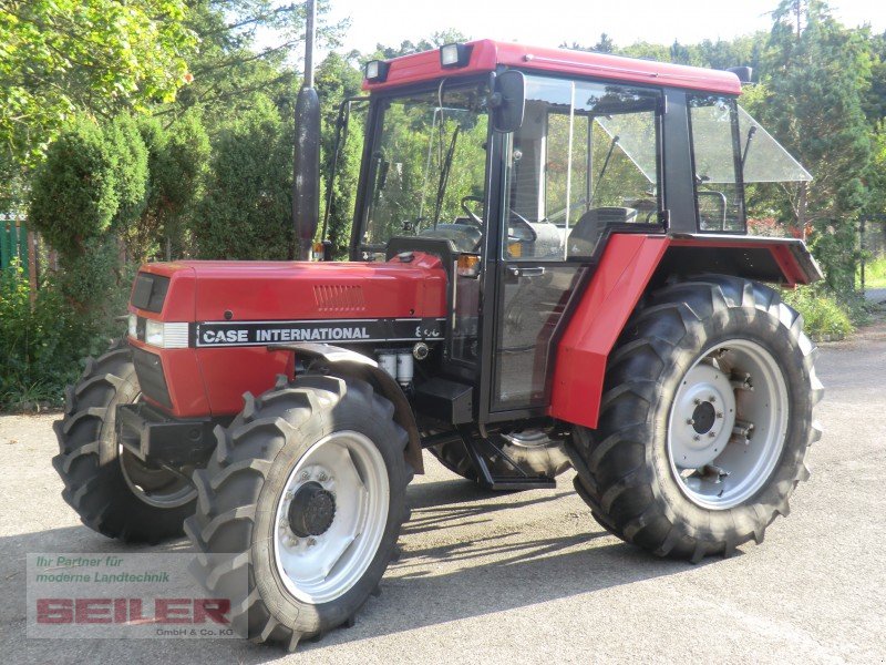 Case IH 840 A Traktor - technikboerse.com