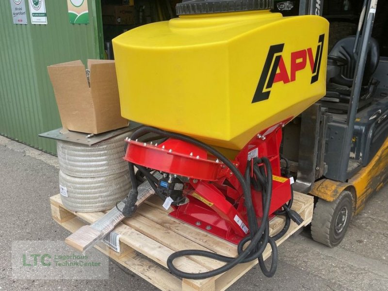 Buy APV Fertilizer spreader second-hand and new - technikboerse.com