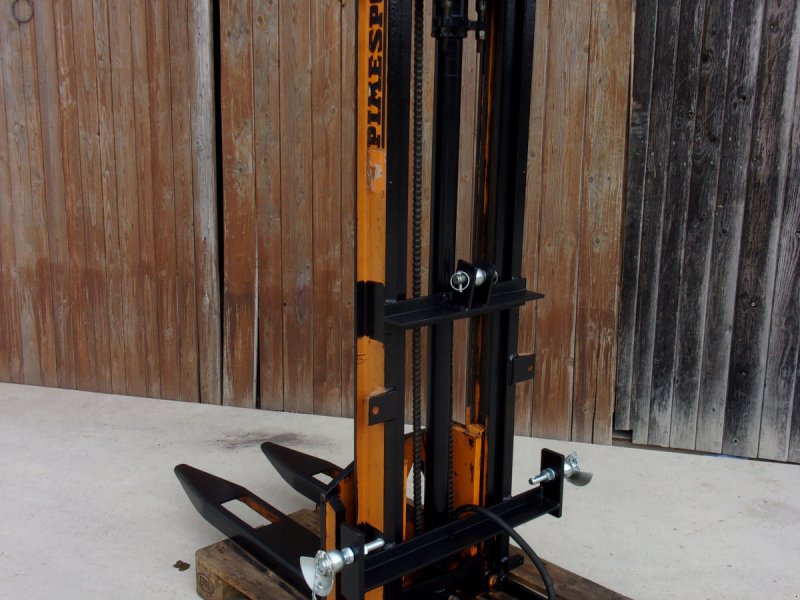 Heckstapler/Anbaustapler gebraucht & gebrauchte Heckstaüpler ...