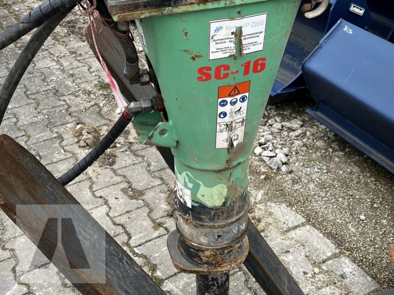 Buy Hydraulic hammer second-hand and new - technikboerse.com