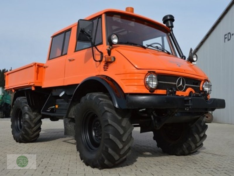 Mercedesbenz Unimog Doppelkabine