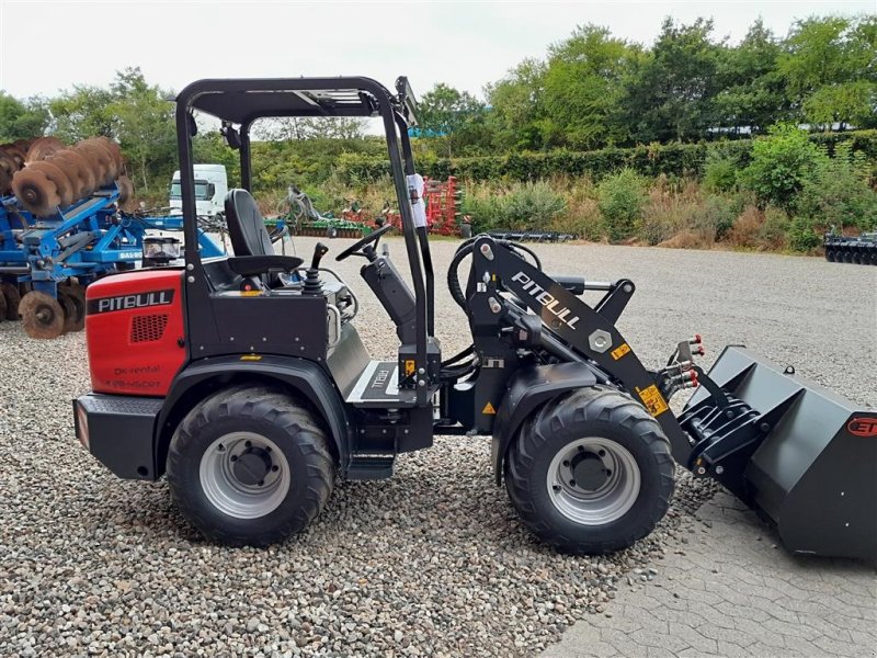 Buy Pitbull Compact loader second-hand and new - technikboerse.com