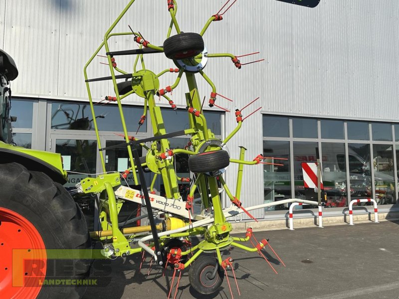 Buy CLAAS Volto 700 second-hand and new - technikboerse.com