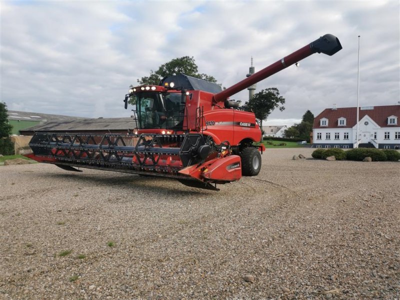 Buy Case IH 9120 second-hand and new - technikboerse.com