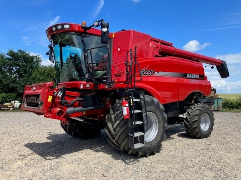 Buy Case IH 9230 AF second-hand and new - technikboerse.com