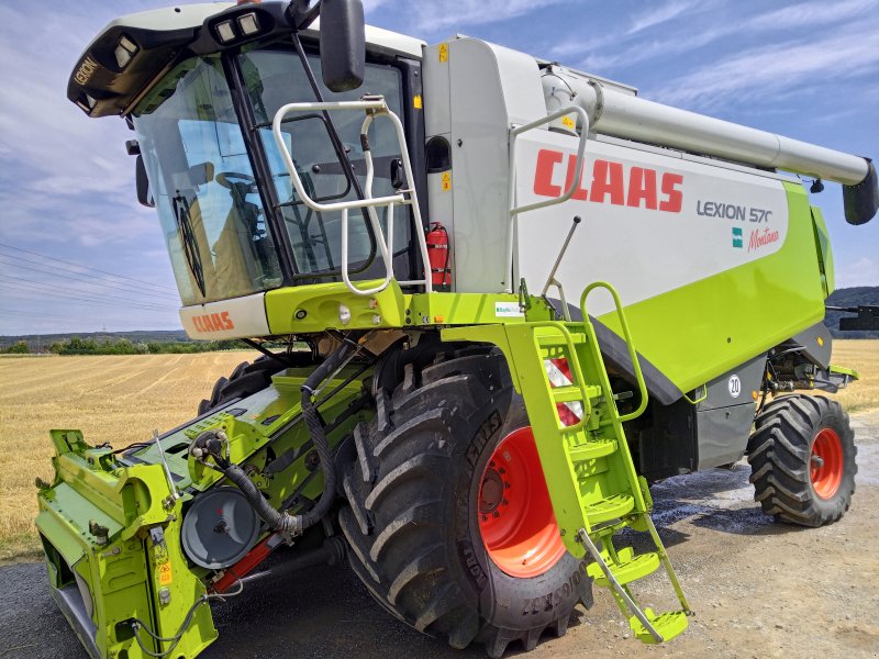 Buy CLAAS Lexion 570 Montana second-hand and new - technikboerse.com