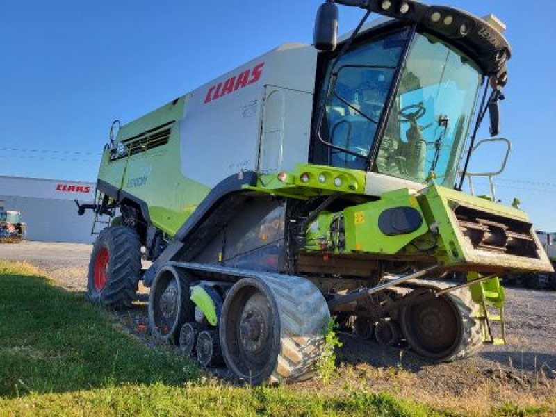 Buy CLAAS Lexion 770 TT second-hand and new - technikboerse.com