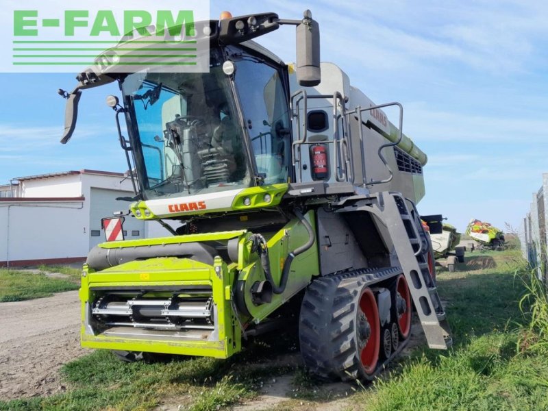 Buy CLAAS Lexion 8700 second-hand and new - technikboerse.com