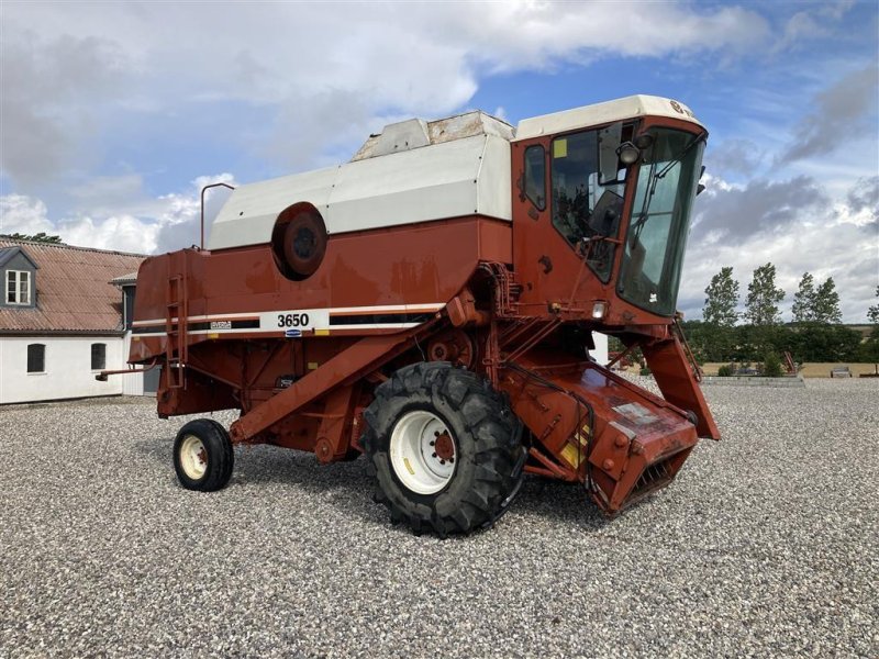 Buy Laverda Combine harvester second-hand and new - technikboerse.com