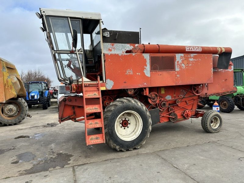 Buy Laverda Combine harvester second-hand and new - technikboerse.com