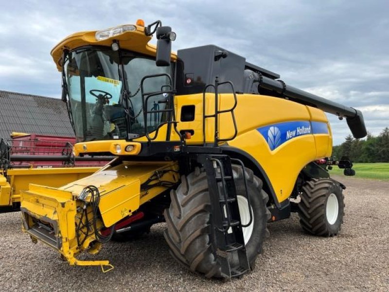 New Holland CX 8080 gebraucht & neu kaufen - technikboerse.com
