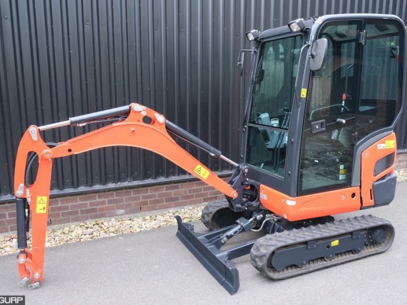 Buy Kubota Mobile excavator second-hand and new - technikboerse.com
