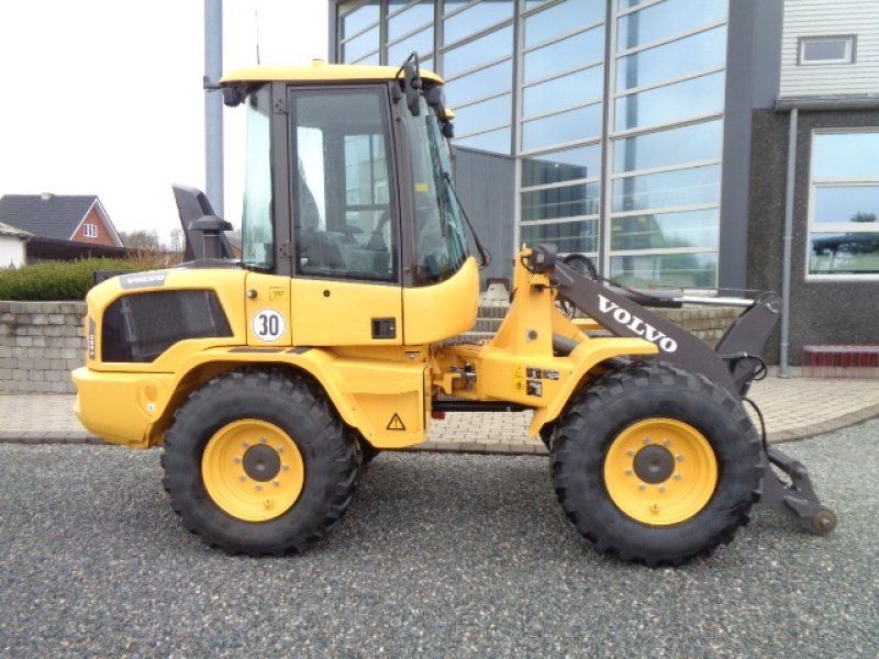 Volvo L 30 gebraucht & neu kaufen - technikboerse.com