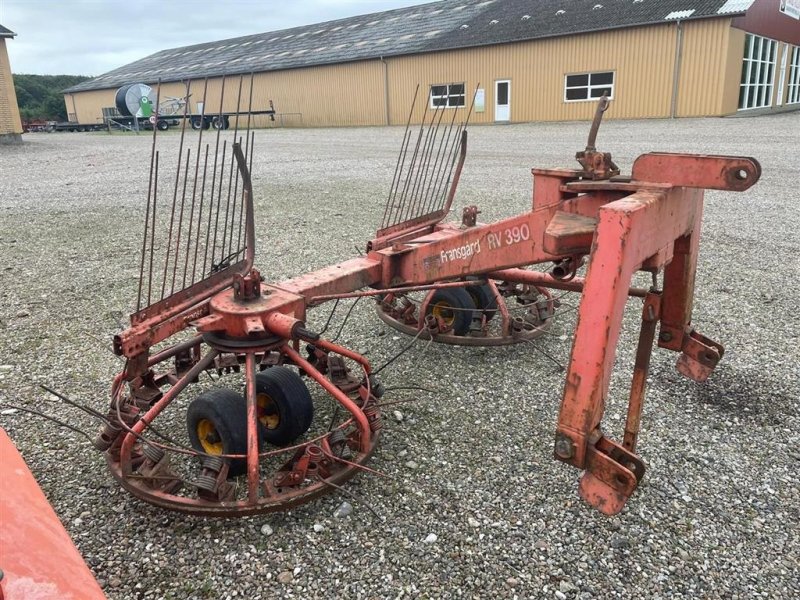 Buy Fransgard Hay rake second-hand and new - technikboerse.com