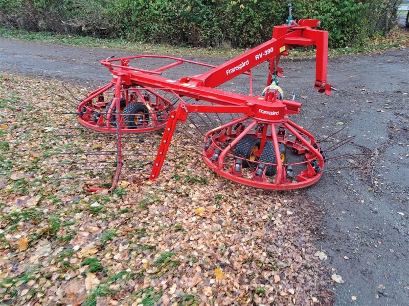 Buy Fransgard Hay rake second-hand and new - technikboerse.com