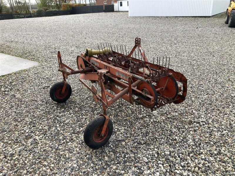 Buy Fransgard Hay rake second-hand and new - technikboerse.com