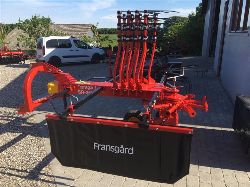 Buy Fransgard Hay rake second-hand and new - technikboerse.com