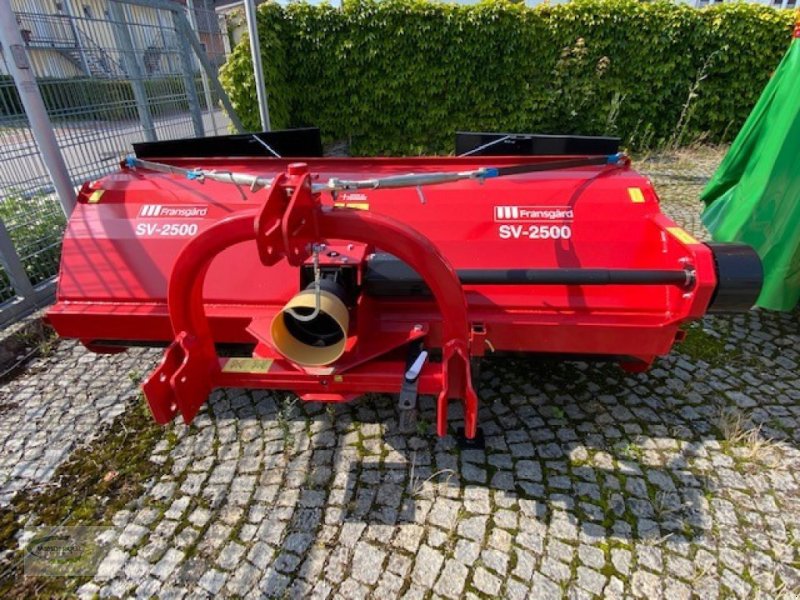 Buy Fransgard Hay rake second-hand and new - technikboerse.com