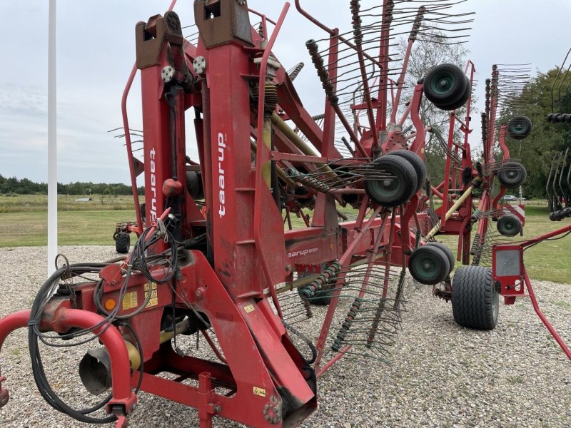 Buy Taarup Grassland & forage harvesting technology second-hand and new ...