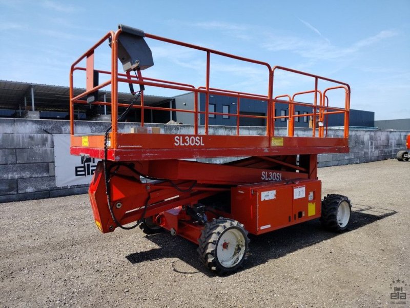 Upright Teleskoparbeitsbühne gebraucht & neu kaufen - technikboerse.com