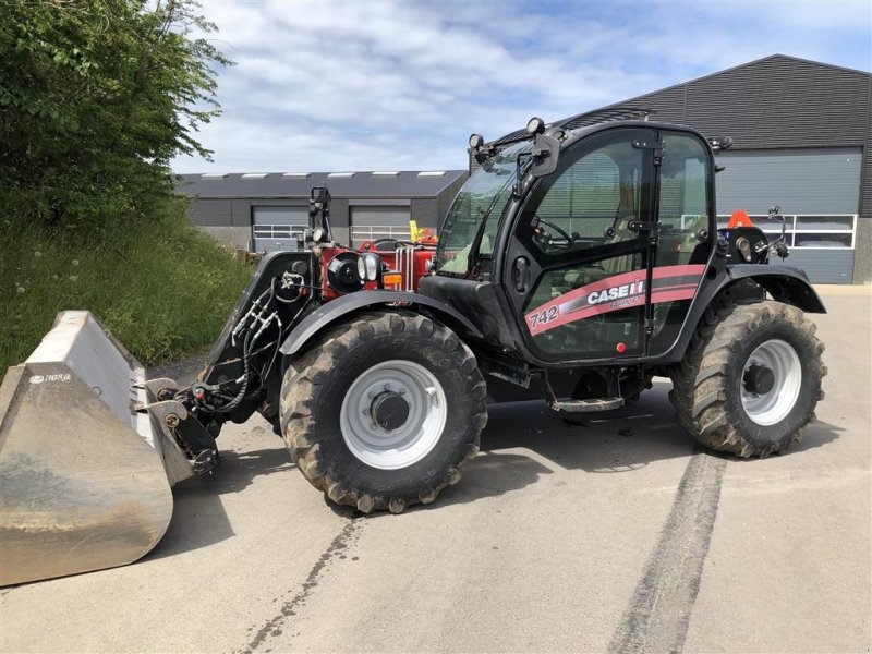 Case IH Farmlift 742 gebraucht & neu kaufen - technikboerse.com