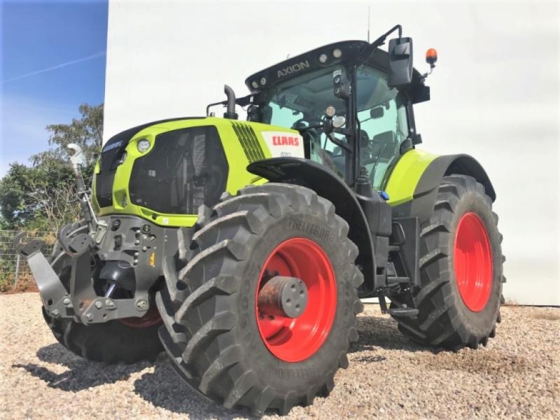 CLAAS Axion 870 C-MATIC zakoupit použité & nové - technikboerse.com