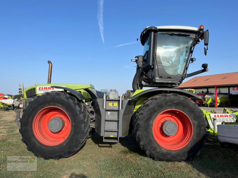 CLAAS Xerion 3800 Trac VC gebraucht & neu kaufen - technikboerse.com
