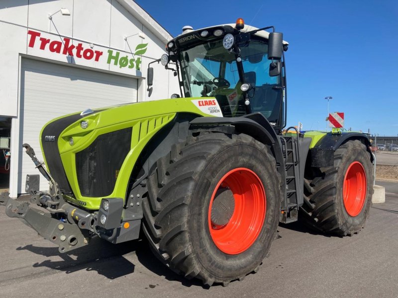 Buy CLAAS XERION 4000 TRAC second-hand and new - technikboerse.com