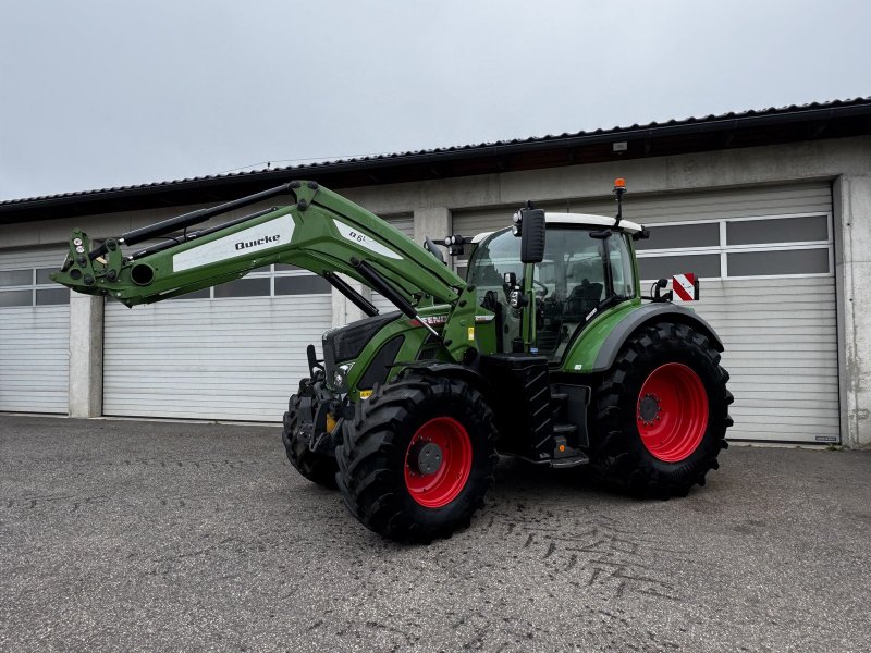 Traktor mit Frontlader - technikboerse.at