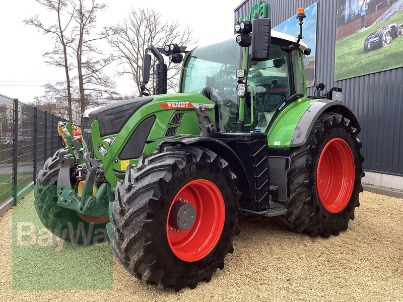 Buy Fendt 724 Vario second-hand and new - technikboerse.com