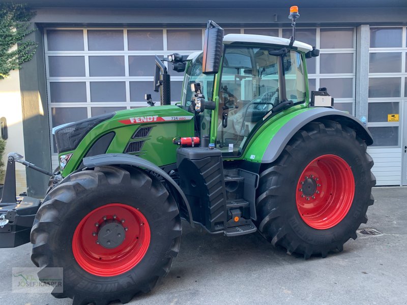 Fendt 724 VARIO POWER gebraucht & neu kaufen - technikboerse.at