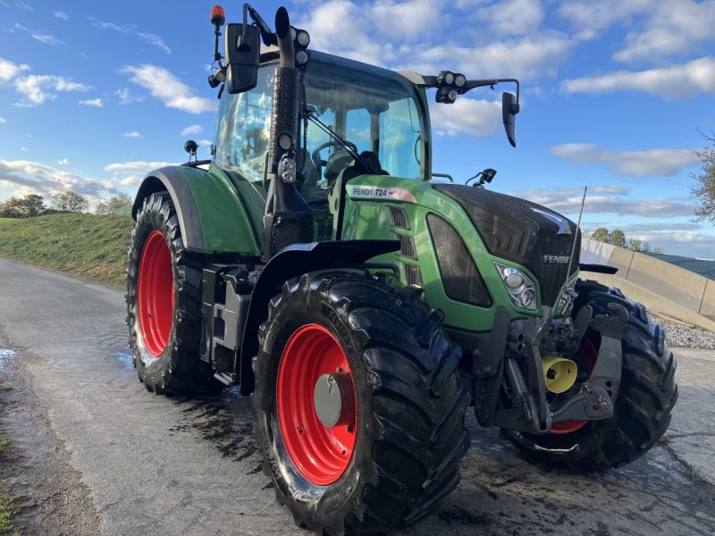 Fendt 724 Vario ProfiPlus gebraucht & neu kaufen - technikboerse.at