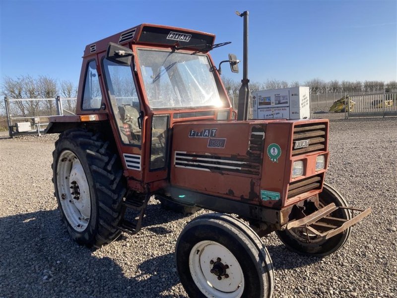 Compre Fiat 680 DT usados y nuevos - technikboerse.com