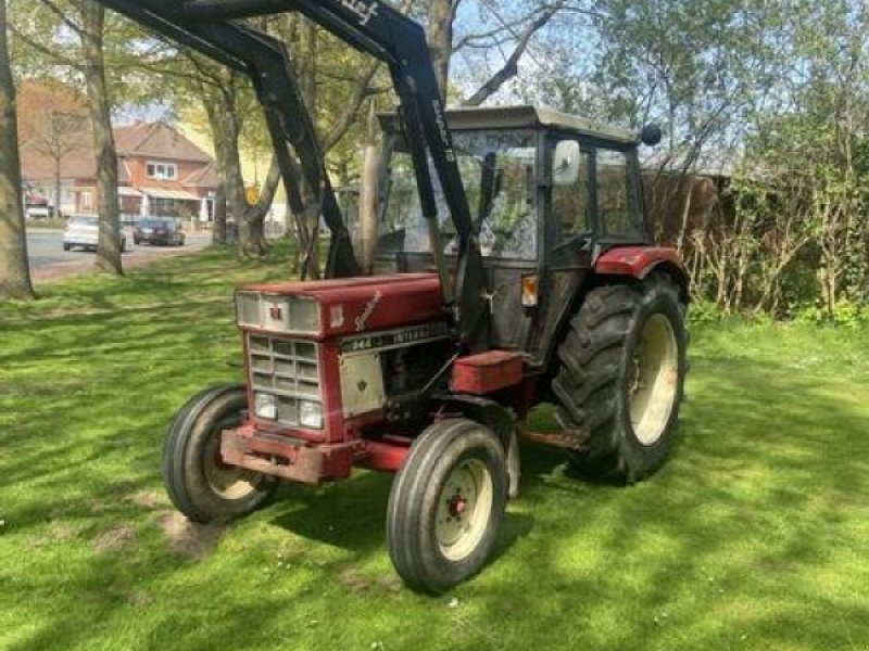 IHC Traktor gebraucht & neu kaufen - technikboerse.com