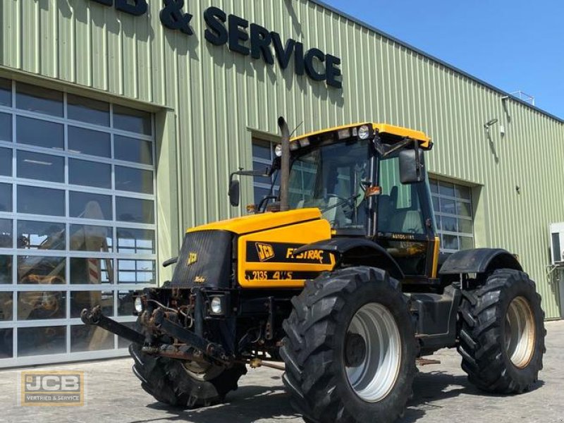 acheter JCB Fastrac 2135 4WS d'occasion et neuf - technikboerse.com