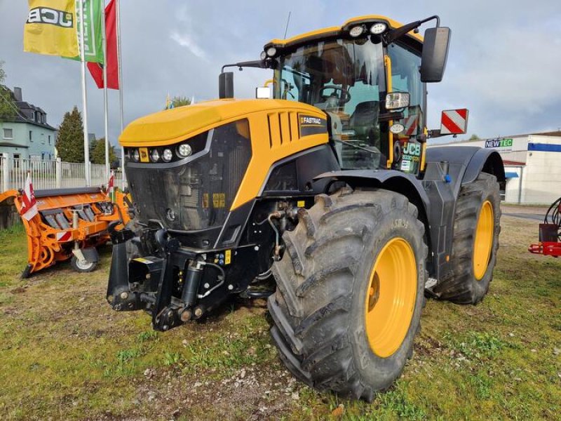 JCB FasTrac 8330 gebraucht & neu kaufen - technikboerse.at