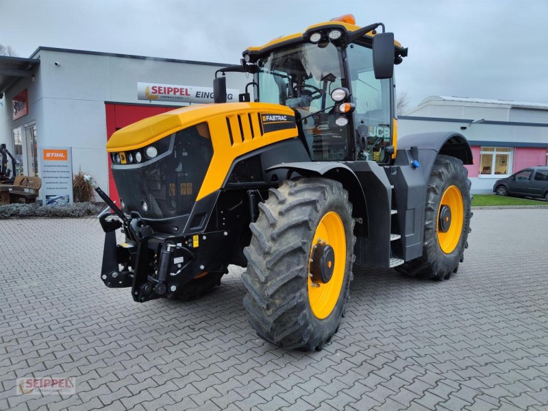 JCB FasTrac 8330 gebraucht & neu kaufen - technikboerse.at