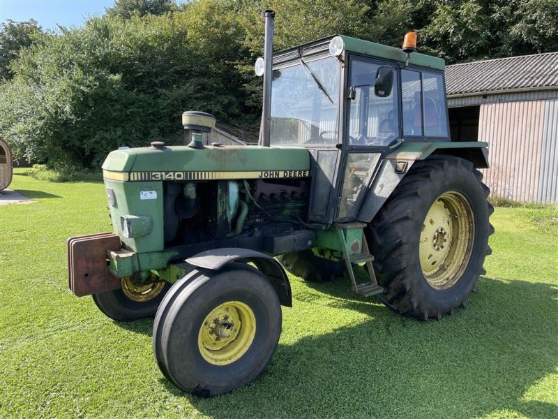 Buy John Deere 3140 second-hand and new - technikboerse.com