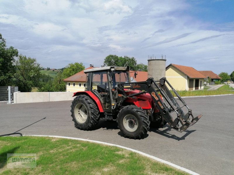 Buy Massey Ferguson 4225 second-hand and new - technikboerse.com
