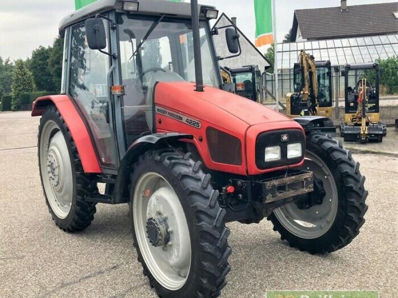 Massey Ferguson 4225 gebraucht & neu kaufen - technikboerse.at