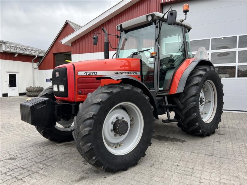 Massey Ferguson 4370 polovne i nove - technikboerse.com