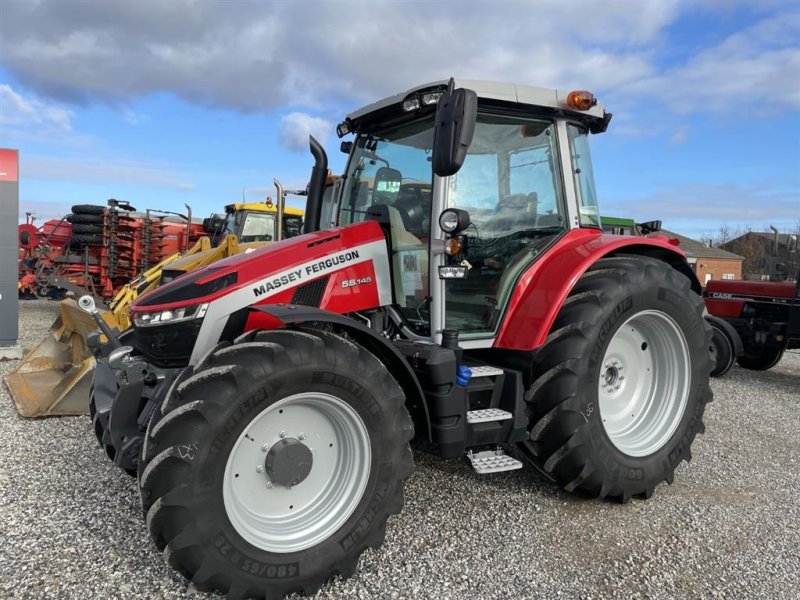 Massey Ferguson 5S.145 gebraucht & neu kaufen - technikboerse.com