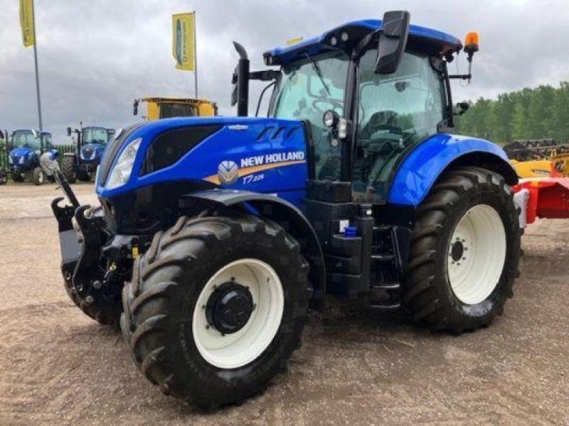 New Holland T7.225 AC gebraucht & neu kaufen - technikboerse.at