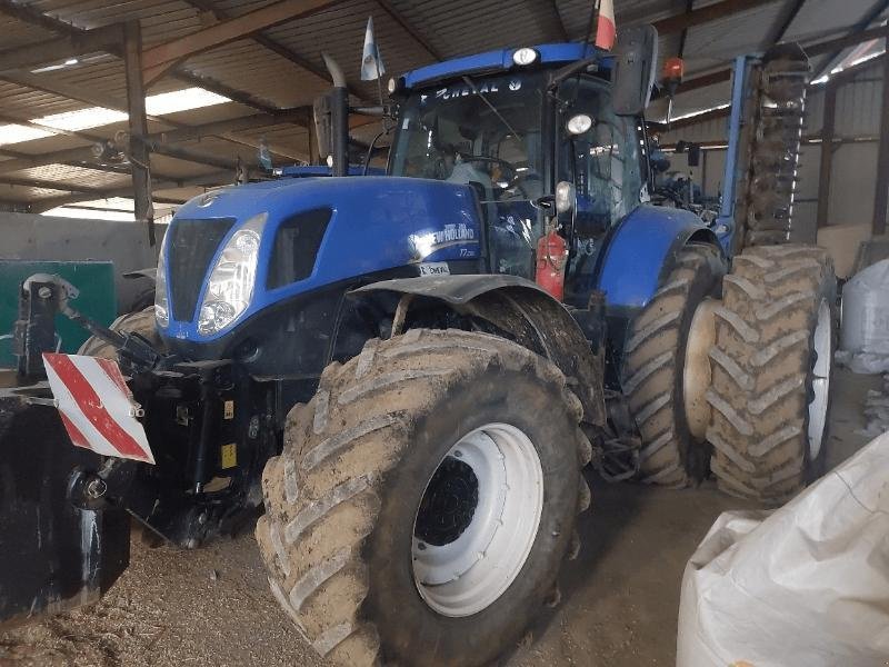 New Holland T 7.250 gebraucht & neu kaufen - technikboerse.com
