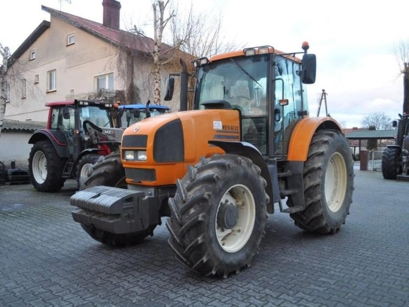 Renault Traktor gebraucht & neu kaufen - technikboerse.com