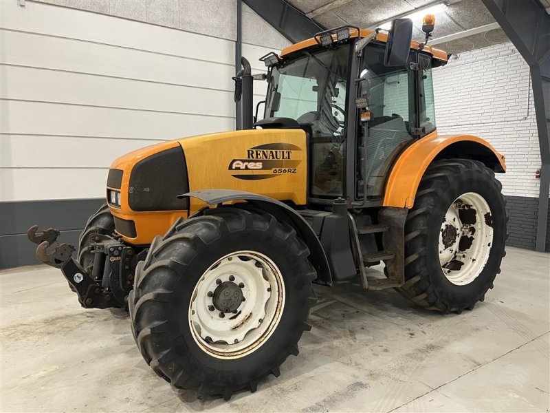 Renault Tractor gebruikt & nieuw kopen - technikboerse.com