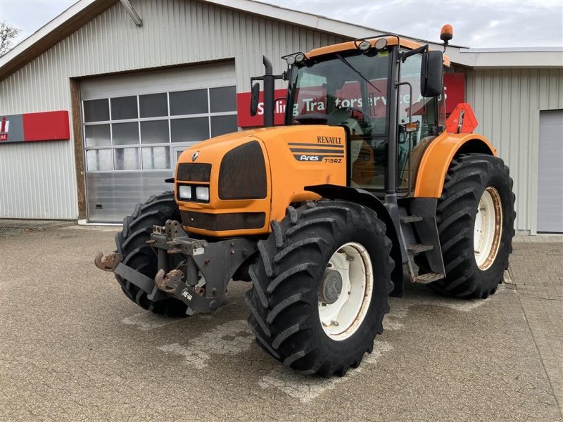 Renault Tractor gebruikt & nieuw kopen - technikboerse.com