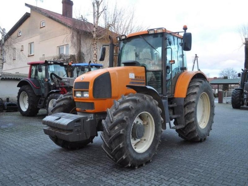 Renault Traktor gebraucht & neu kaufen - technikboerse.com