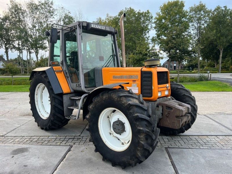 Renault Tractor gebruikt & nieuw kopen - technikboerse.com