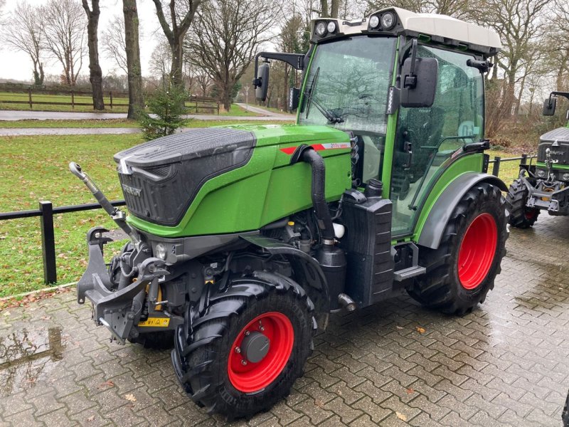 Buy Fendt 211 ProfiPlus second-hand and new - technikboerse.com